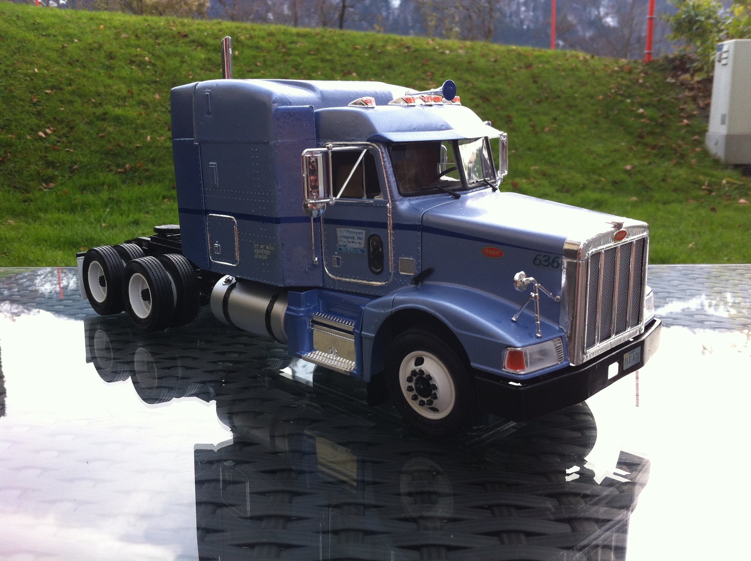Model Truck Builder .com