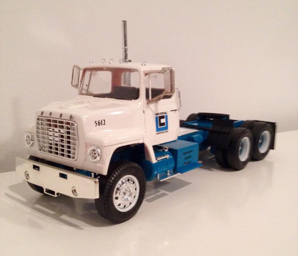 Model Truck Builder .com