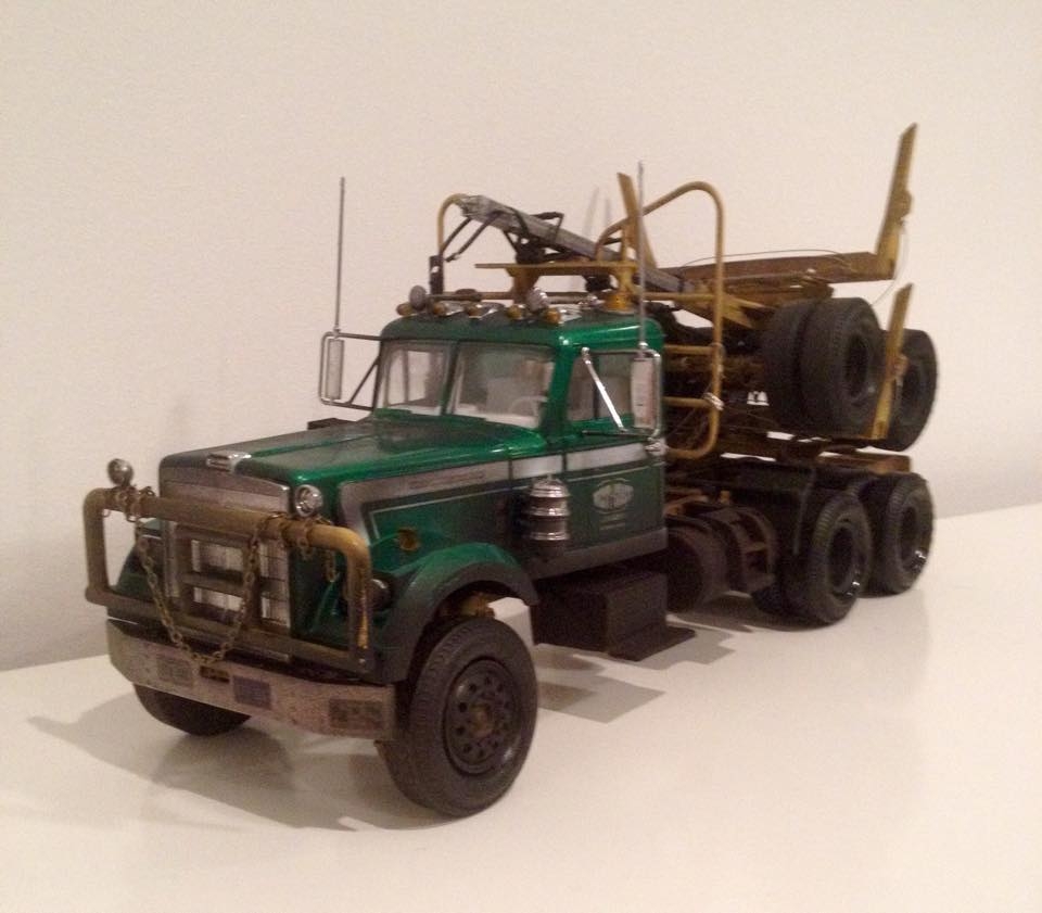 Model Truck Builder .com