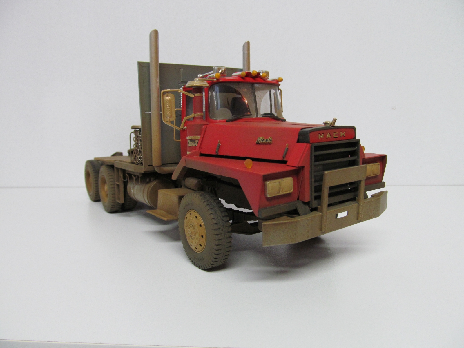 Model Truck Builder .com