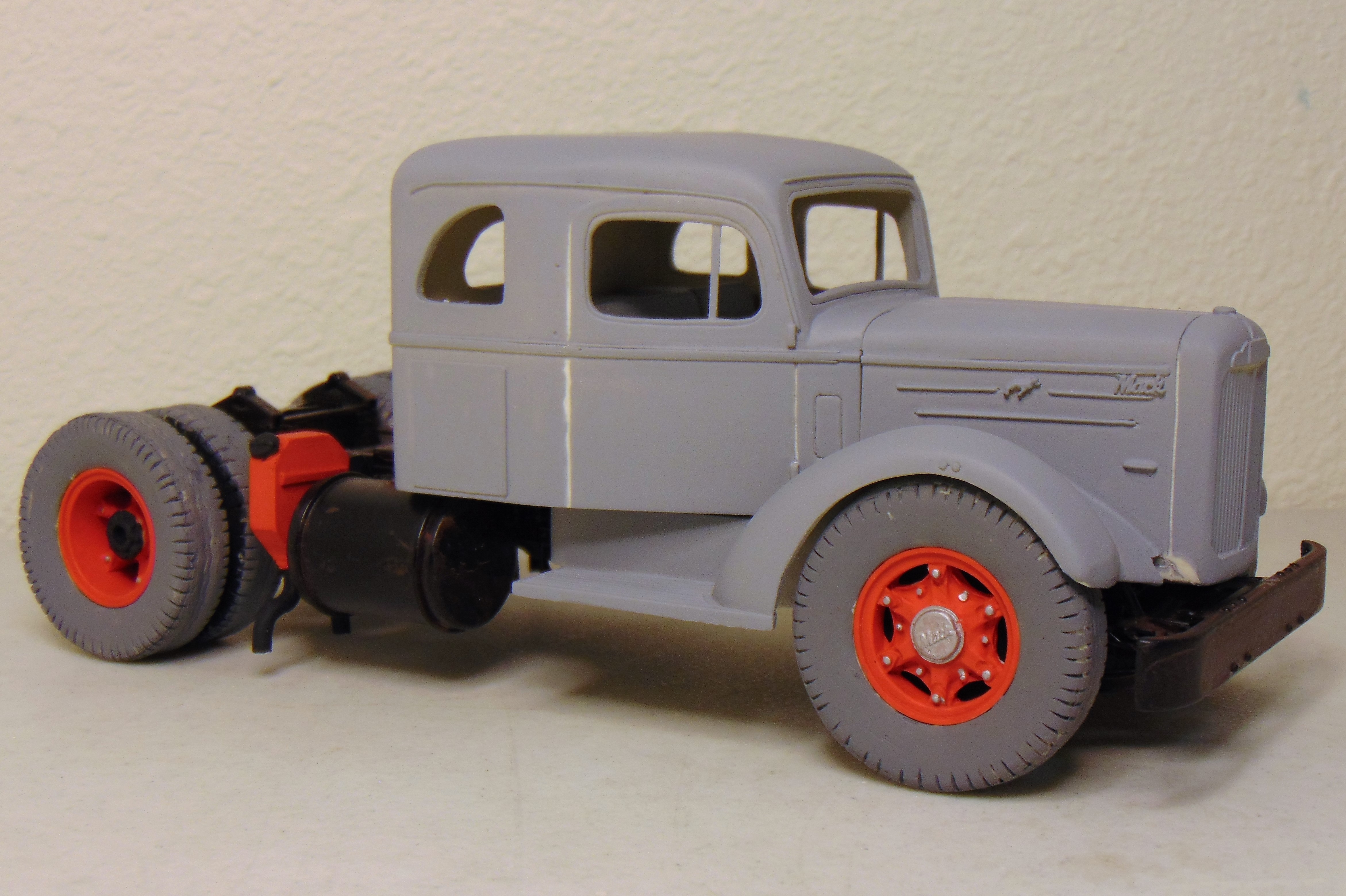 Model Truck Builder .com