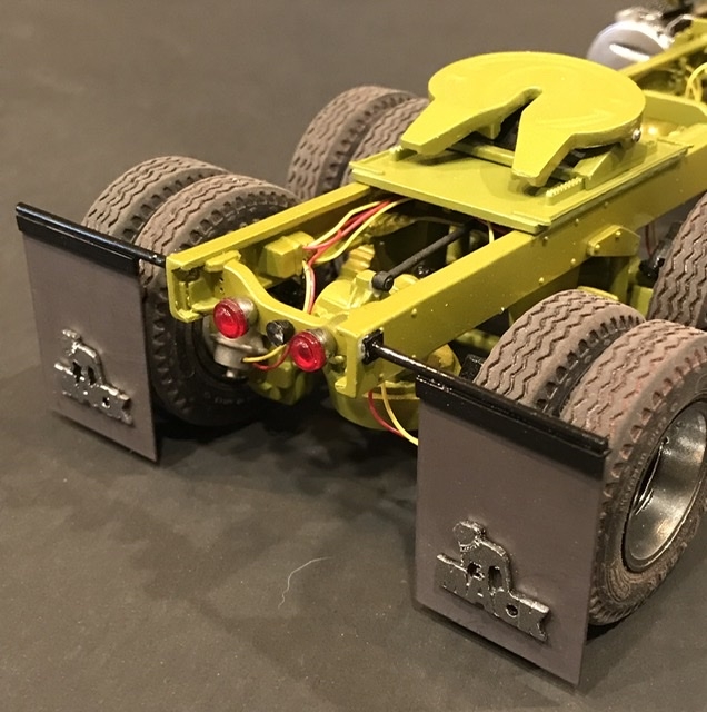 Model Truck Builder .com