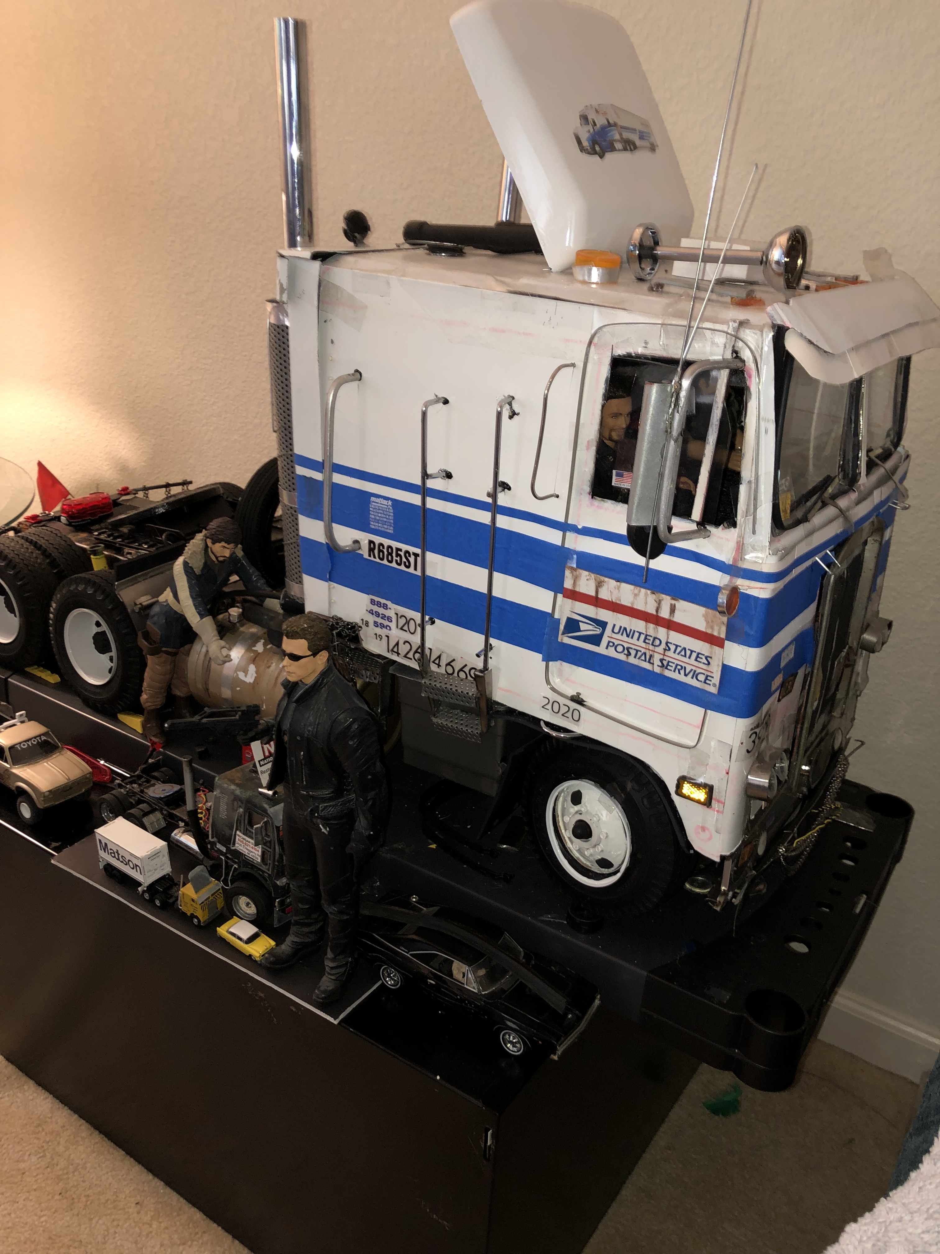 Model Truck Builder .com