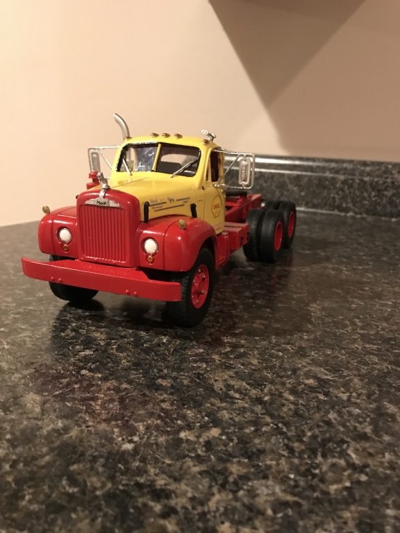 Model Truck Builder .com
