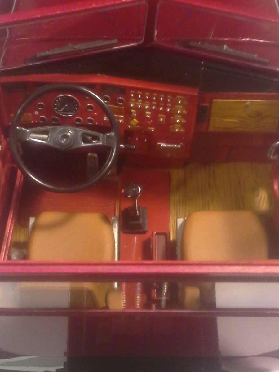 Model Truck Builder .com