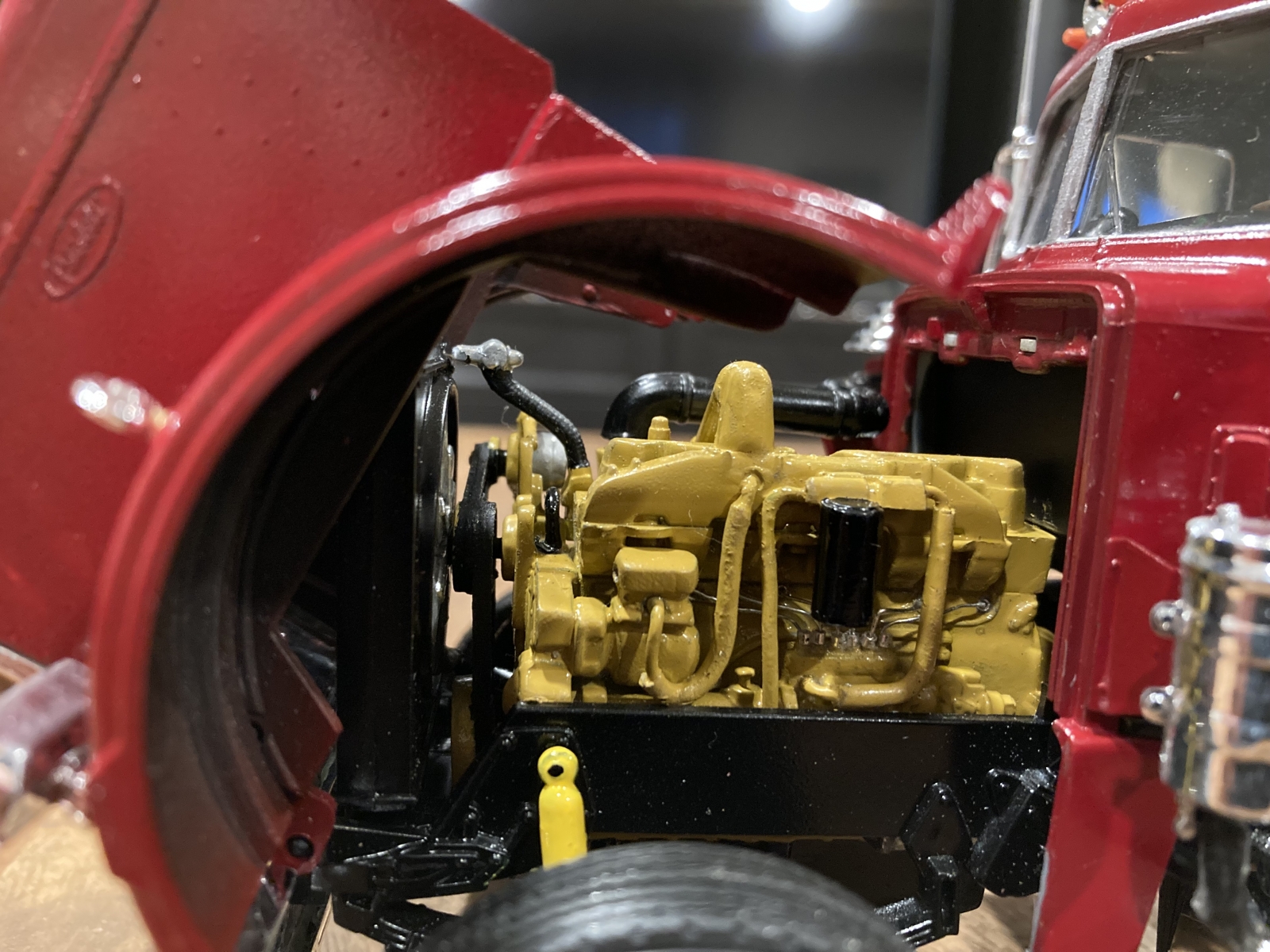 Model Truck Builder .com
