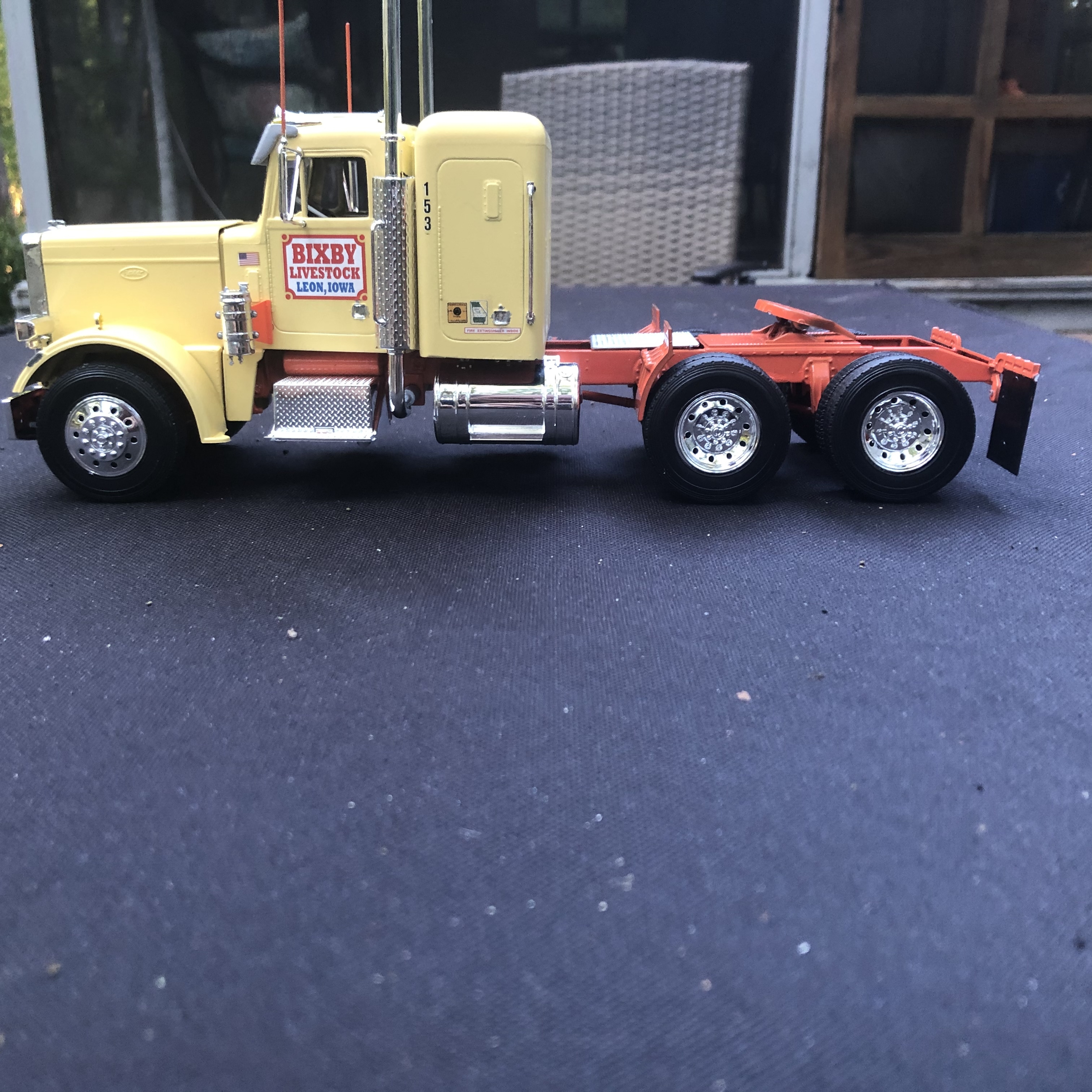 Custom Peterbilt 359