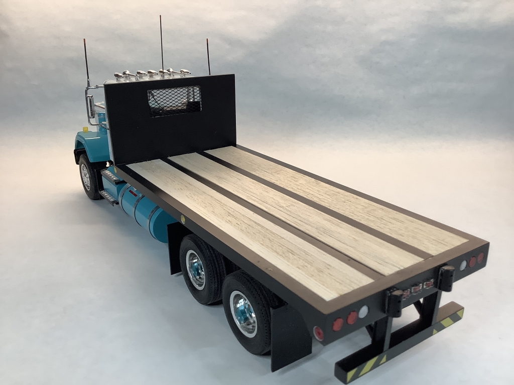 Model Truck Builder .com