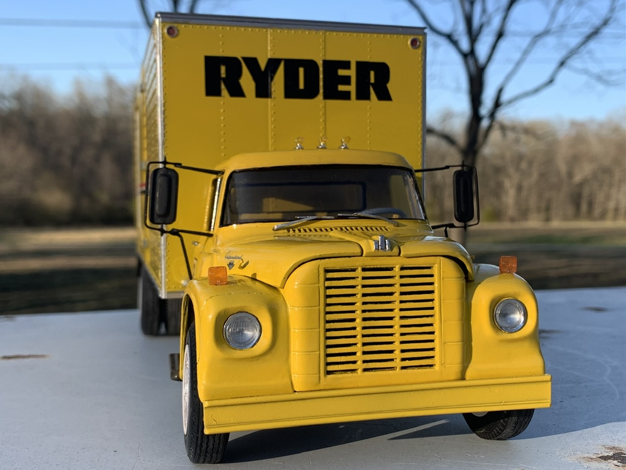 Model Truck Builder .com